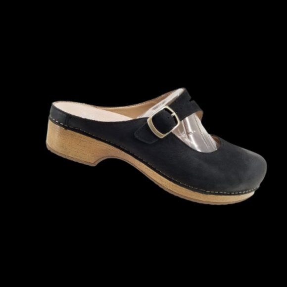 dasnko | Shoes | Dansko Martina Clogs Open Back Mules Shoes Brown ...